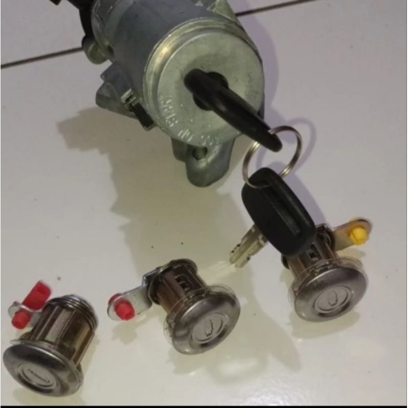 Jual rumah kunci kontak Assy plus kunci pintu kunci bagasi Avanza Xenia ...