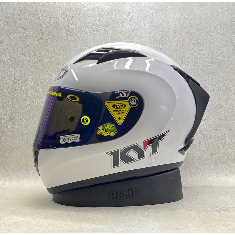 Jual KYT R10 Solid White || Paket Ganteng Free Spoiler - Helm Full Face ...