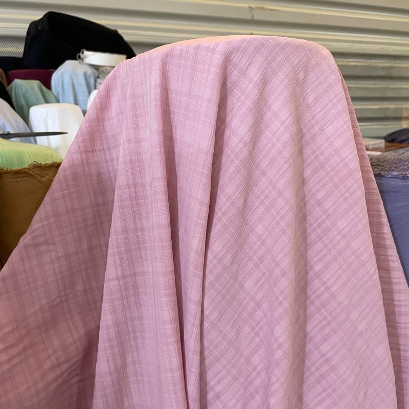 Jual kain crinkle/cey cerry crinkle,ladycrush,kerut lecek spandex(harga ...