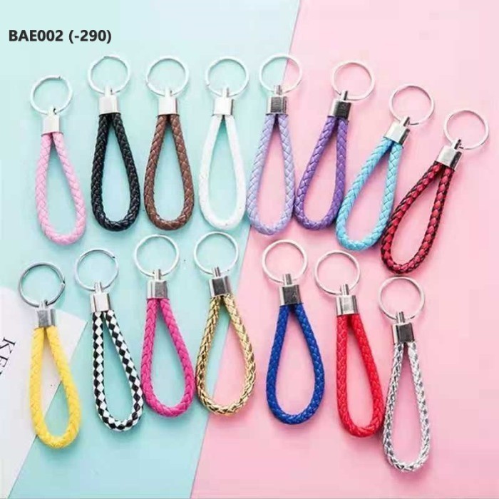 Jual Gantungan Kunci Tali Anyam / Braided Keychain | Shopee Indonesia