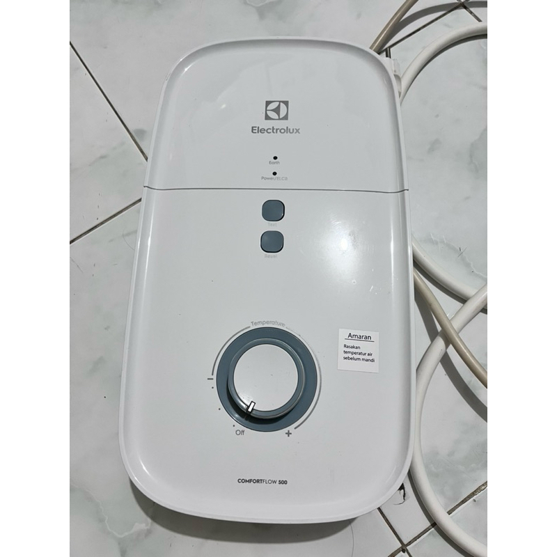 Jual Heater water pemanas air mandi heater electrolux murah second rapi ...