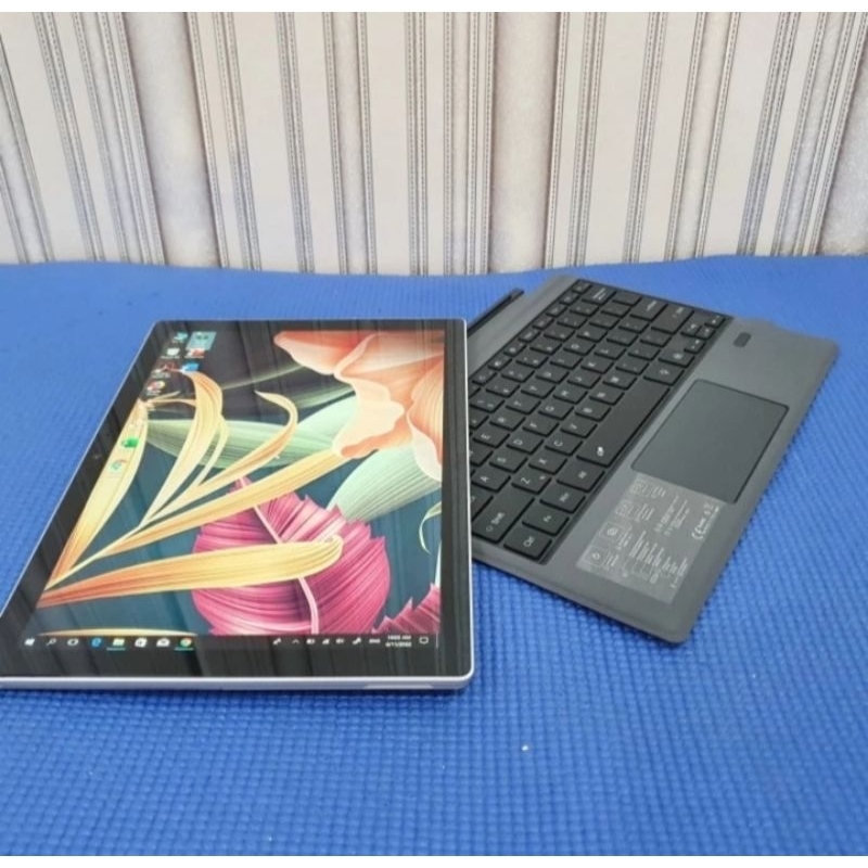 Jual Microsoft Surface pro 5 TABLET Core i5 Gen 7 Ram 8GB SSD 256GB 2k ...