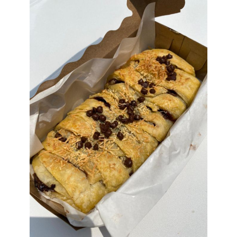 Jual Strudel pisang coklat keju besar | Shopee Indonesia