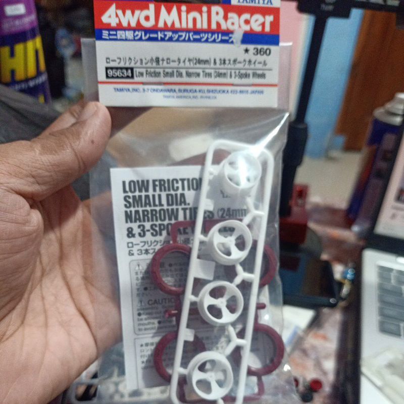Jual Tamiya Velg 3 Spoke Small + Ban Small Maroon Low Friction (24mm ...