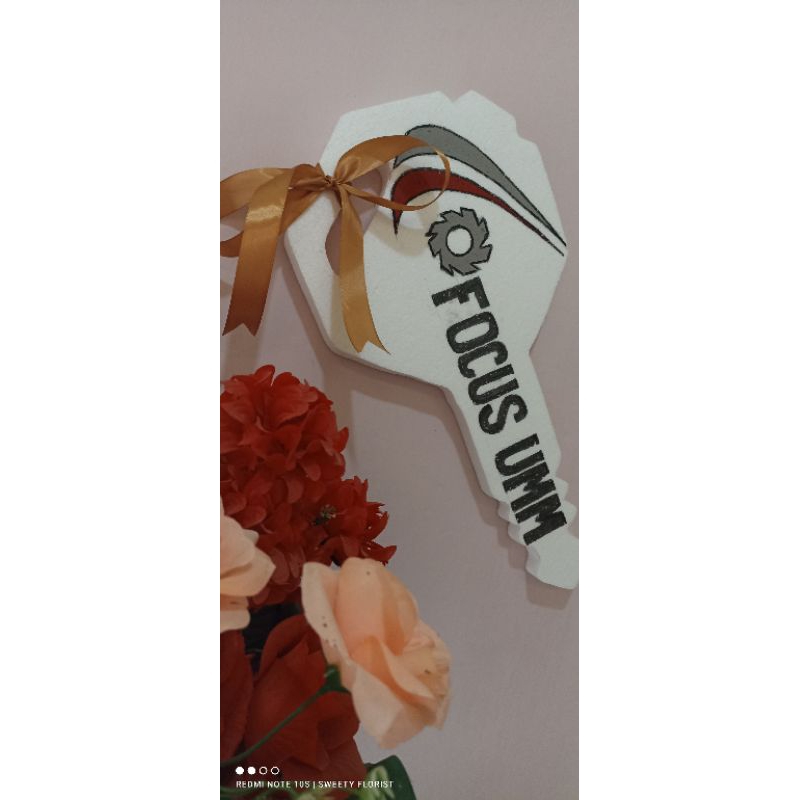 Jual Kunci simbolis styrofoam untuk penyerahan hadiah | Shopee Indonesia