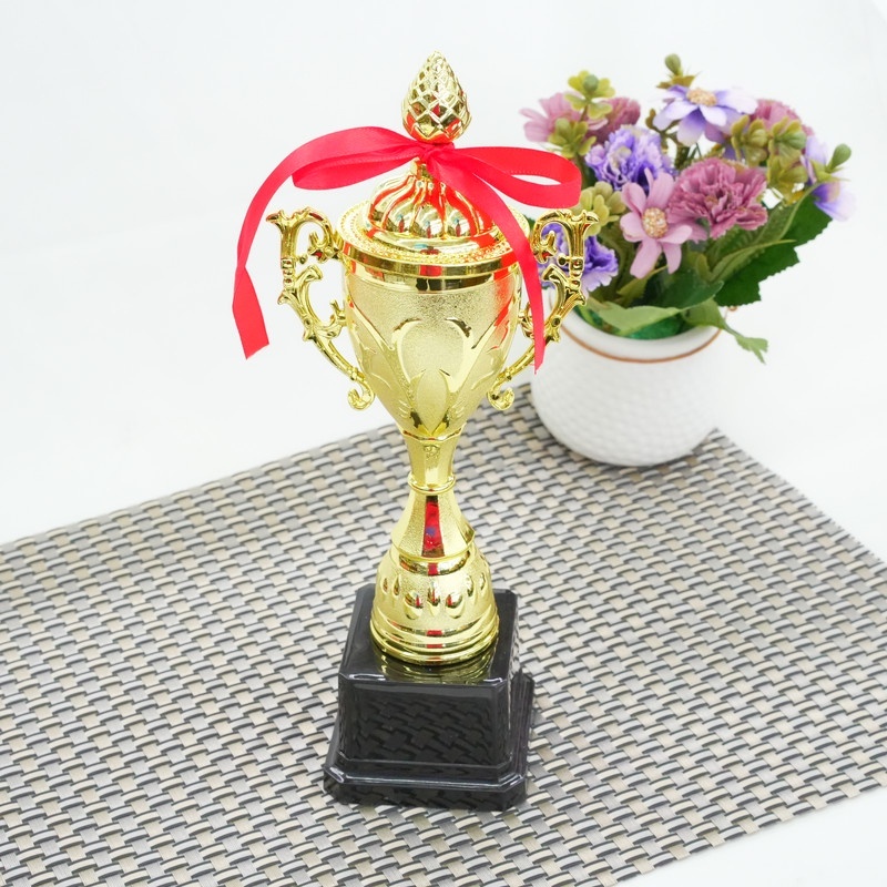 Jual Gold Cup Award Trophy Plastic with Ribbons/Piala Mini Piala ...