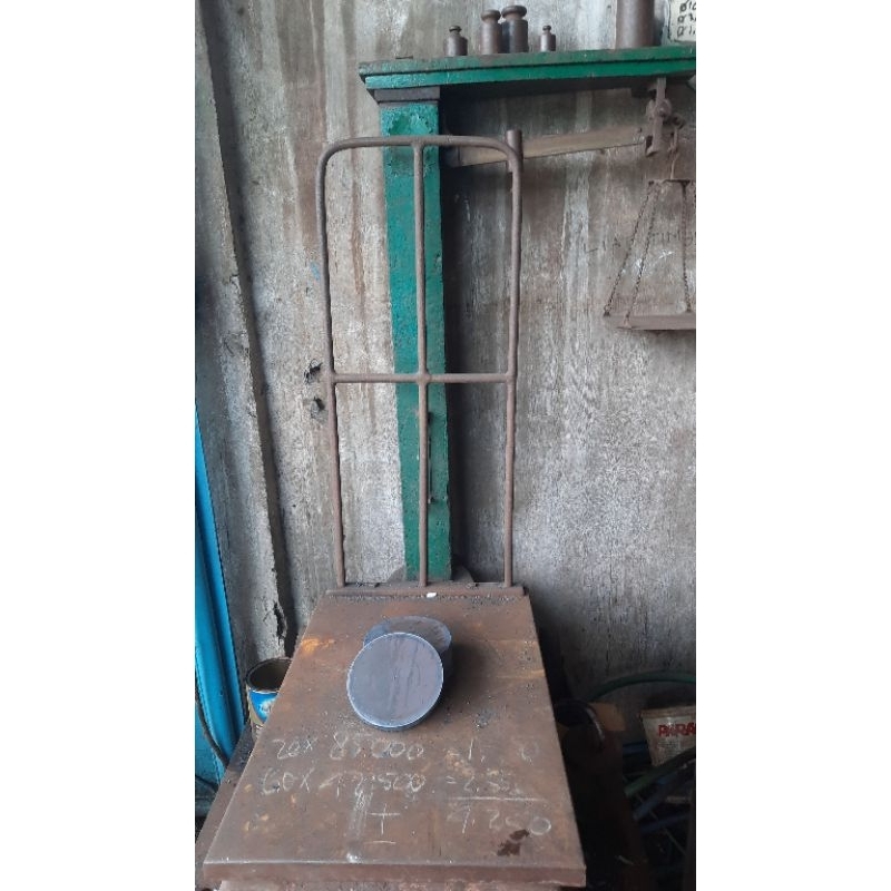 Jual Besi plat bulat tebal 10mm diameter 110mm 1pcs | Shopee Indonesia
