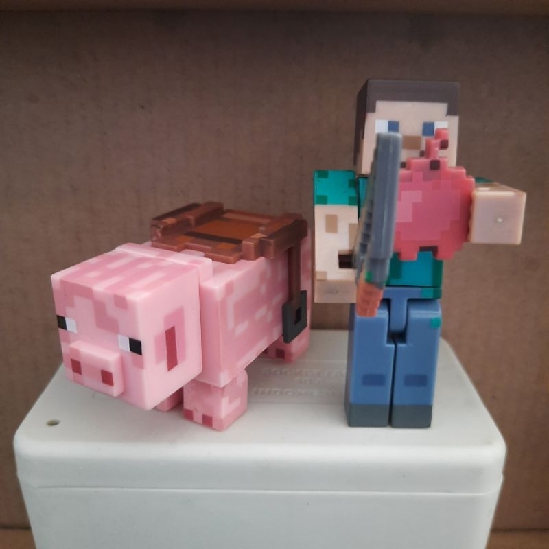 Jual Figure Minecraft Steve + Pig Babi Original Jazwares | Shopee Indonesia