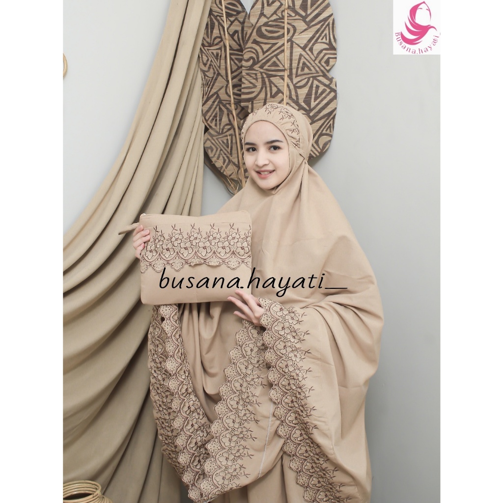 Jual Mukena Bordir Jumbo Adem Dewasa Bonus Tas -Travel Friendly ...