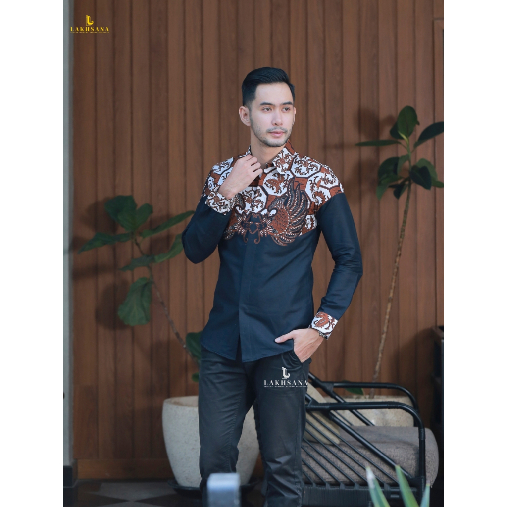 Jual Lakhsana Batik Aditya - Kemeja Batik Premium Slimfit Lengan ...