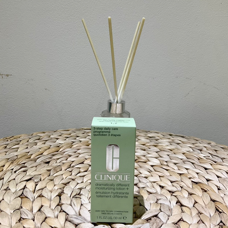 Jual Clinique Dramatically Different Moisturizing Lotion Travel Size ...