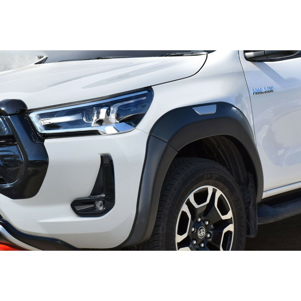 Jual Over Fender Flare Hilux Revo Facelift Silver Plastik Import DC ...
