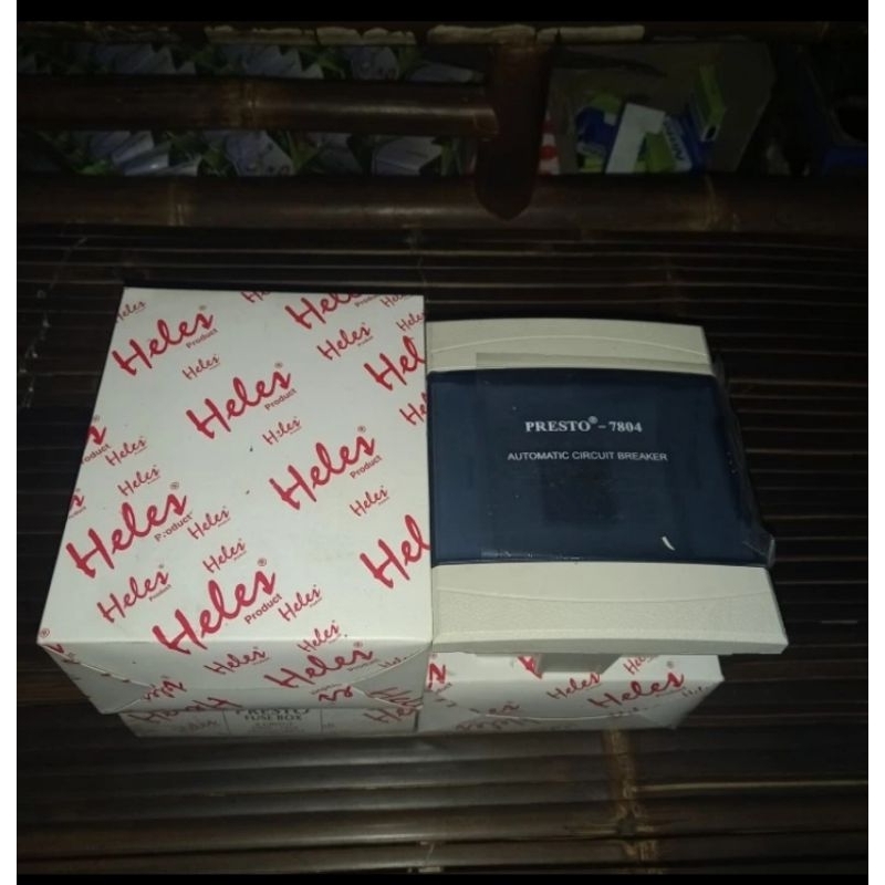 Jual bok mcb presto 4 grup tanam bok mcb pengaman listrik | Shopee ...