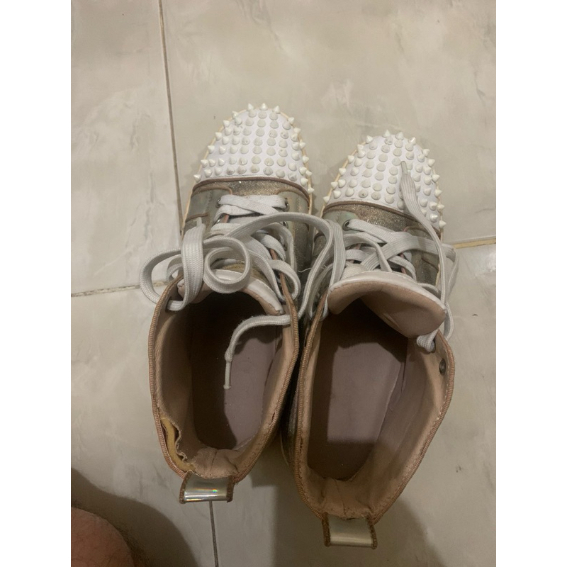 Jual CHRISTIAN LOUBOUTIN sepatu Second BRANDED (PL) | Shopee Indonesia