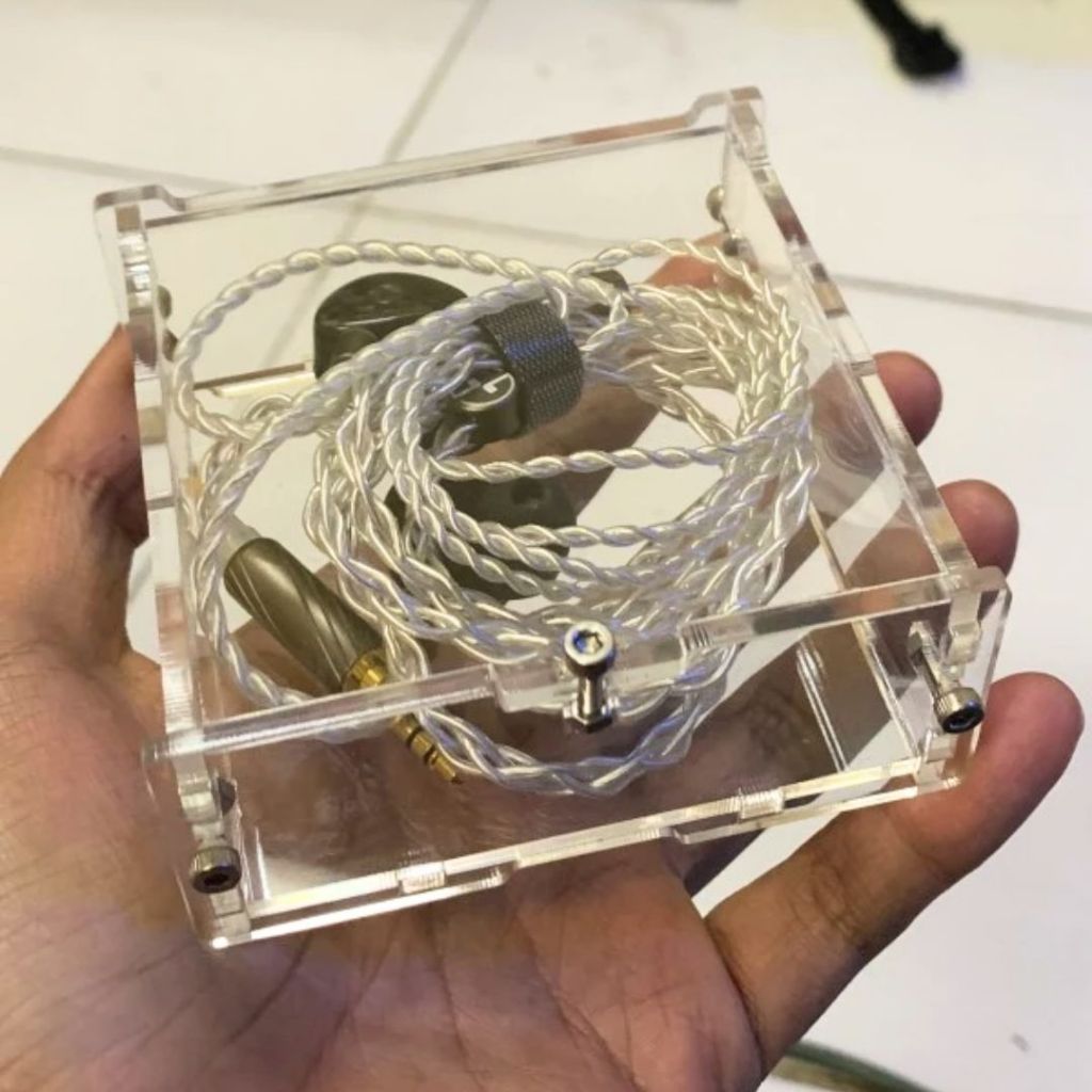 Jual Case IEM Box Tempat Earphone Headset Transparan | Shopee Indonesia