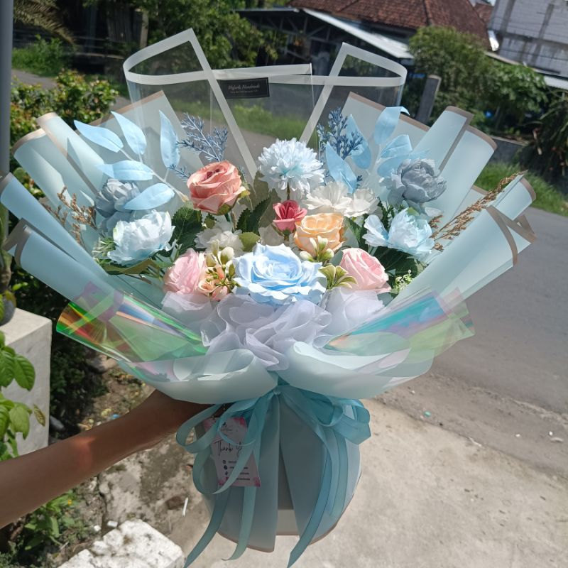 Jual Buket Bucket Bunga Artificial Palsu Mix Flower Bouquet Kado Wisuda ...