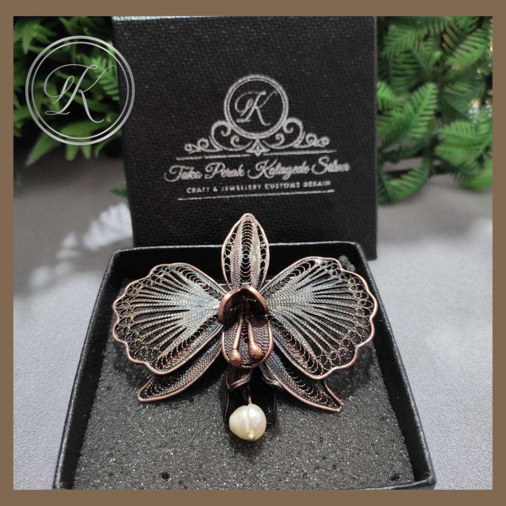 Jual BROS BUNGA PREMIUM TEMBAGA BAKAR MUTIARA AIR TAWAR UNTUK KEBAYA ...