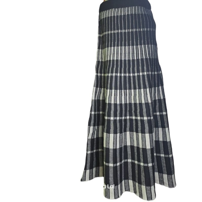 Jual 3. Rok Rajut Premium Balok (Variasi Putih dan Abu) | Shopee Indonesia