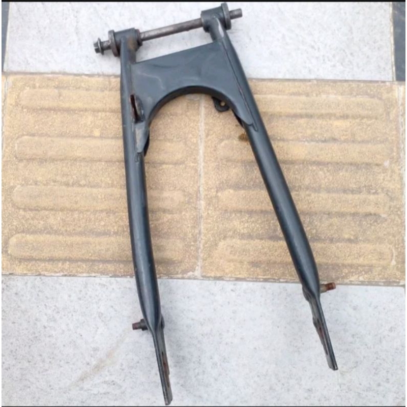 Jual swing arem arm capitan udang roda belakang original ori suzuki ...