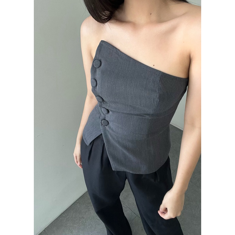Jual PRELOVED BAJU TUBE GREY | Shopee Indonesia
