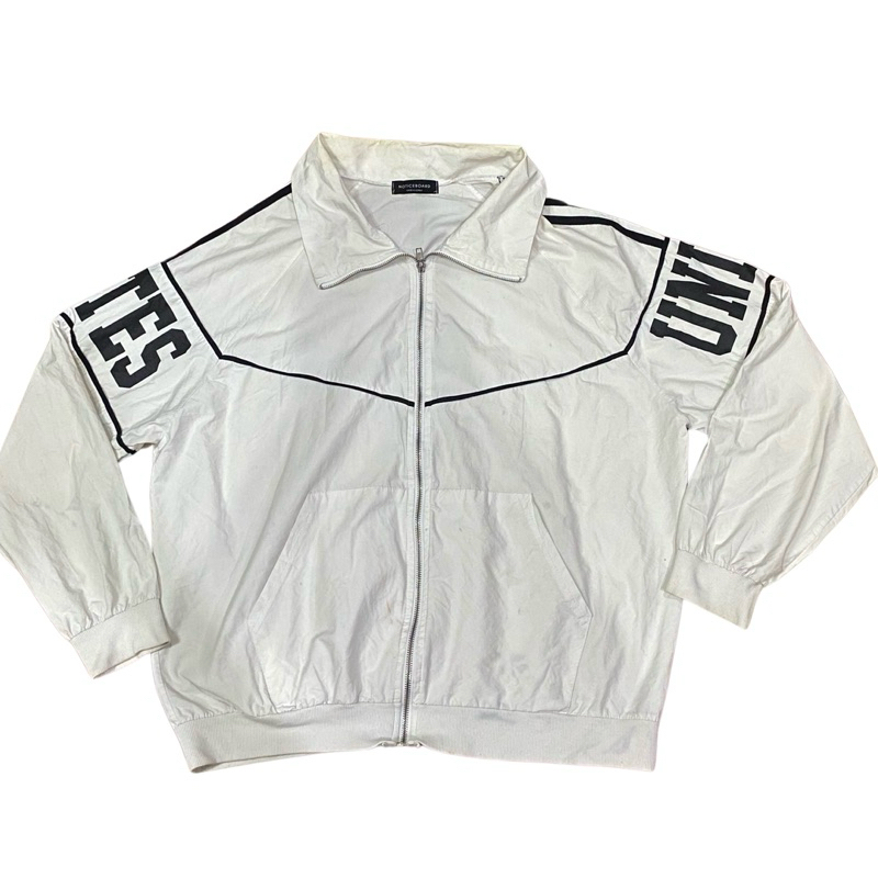 Jual Windbreaker Notice Board Second | Shopee Indonesia