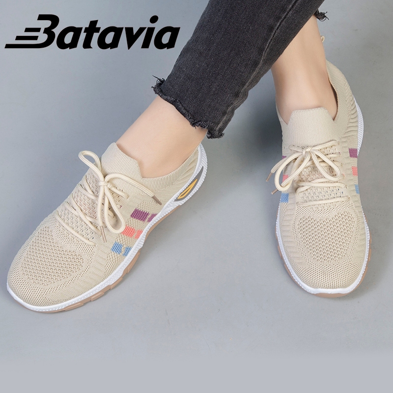 Jual Batavia Sepatu Olahraga Wanita Sepatu Sekolah Wanita Hitam Sepatu ...
