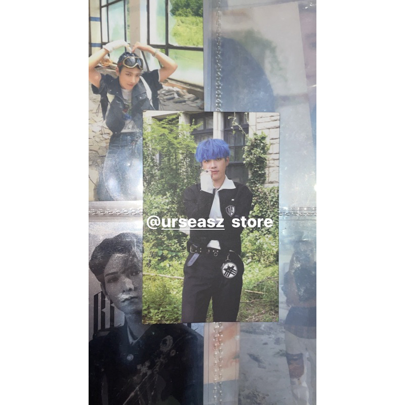 Jual photocard ateez hongjoong inception ver 1 ( blue hair ) | Shopee ...