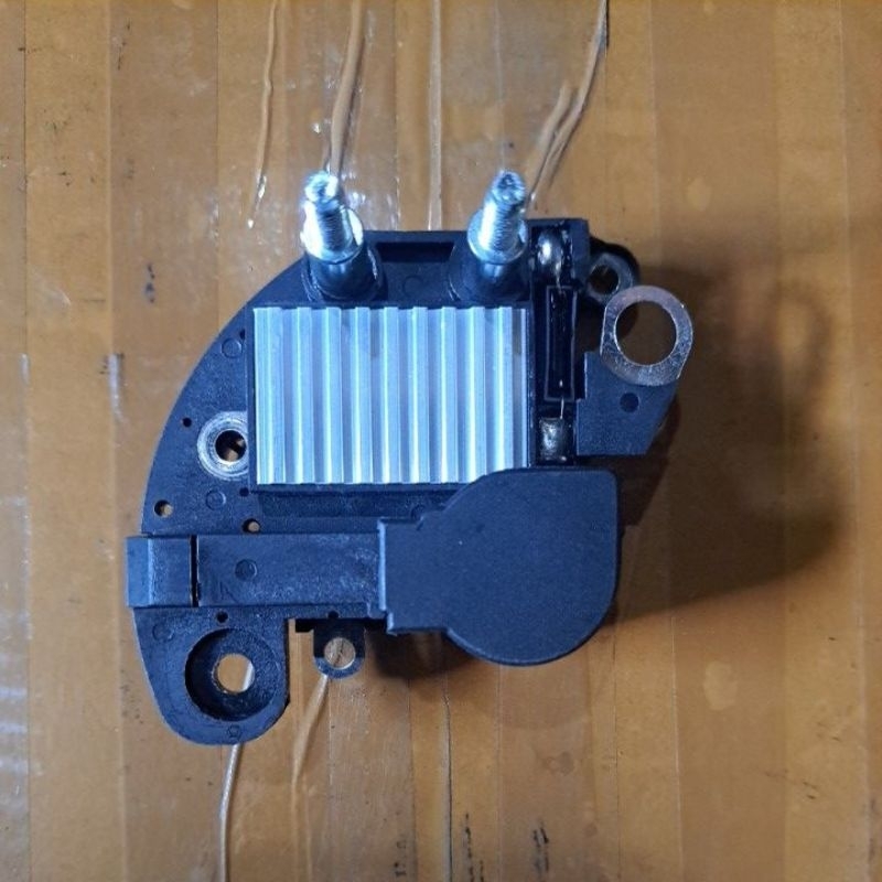 Jual IC REGULATOR PERKINS 12V/MARELLI 12V | Shopee Indonesia