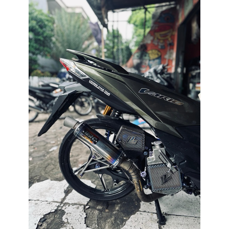 Jual STIKER "LOUDER THAN UR GF LAST NIGHT" | Shopee Indonesia