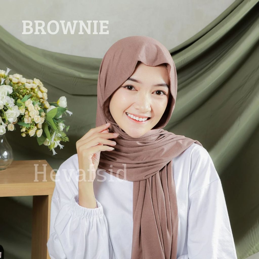 Jual Pashmina Kaos Spandex Rayon Oval/Pashmina Oval Kaos Meleyot/Hijab ... Jual Pashmina Kaos Spandex Rayon Oval/Pashmina Oval Kaos Meleyot/Hijab ...