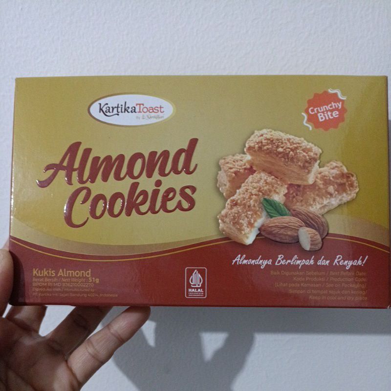 Jual Kartika Almond Cookies 51g/Kartika Toast Almond Cookies 51g ...