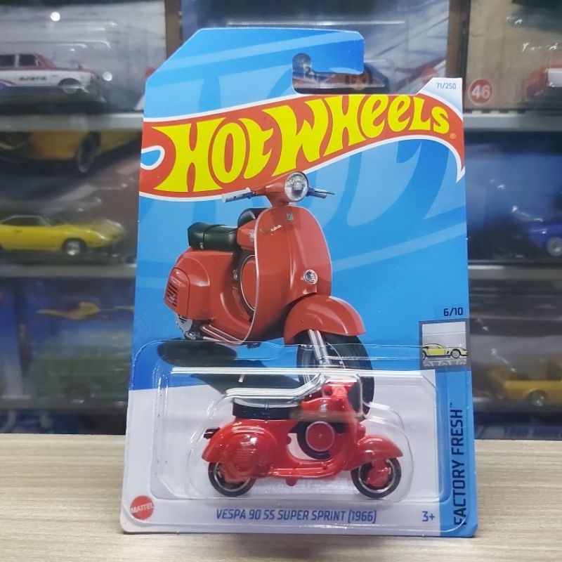Jual HOT WHEELS VESPA 90 SS SUPER SPRINT 1966 RED 2024 | Shopee Indonesia