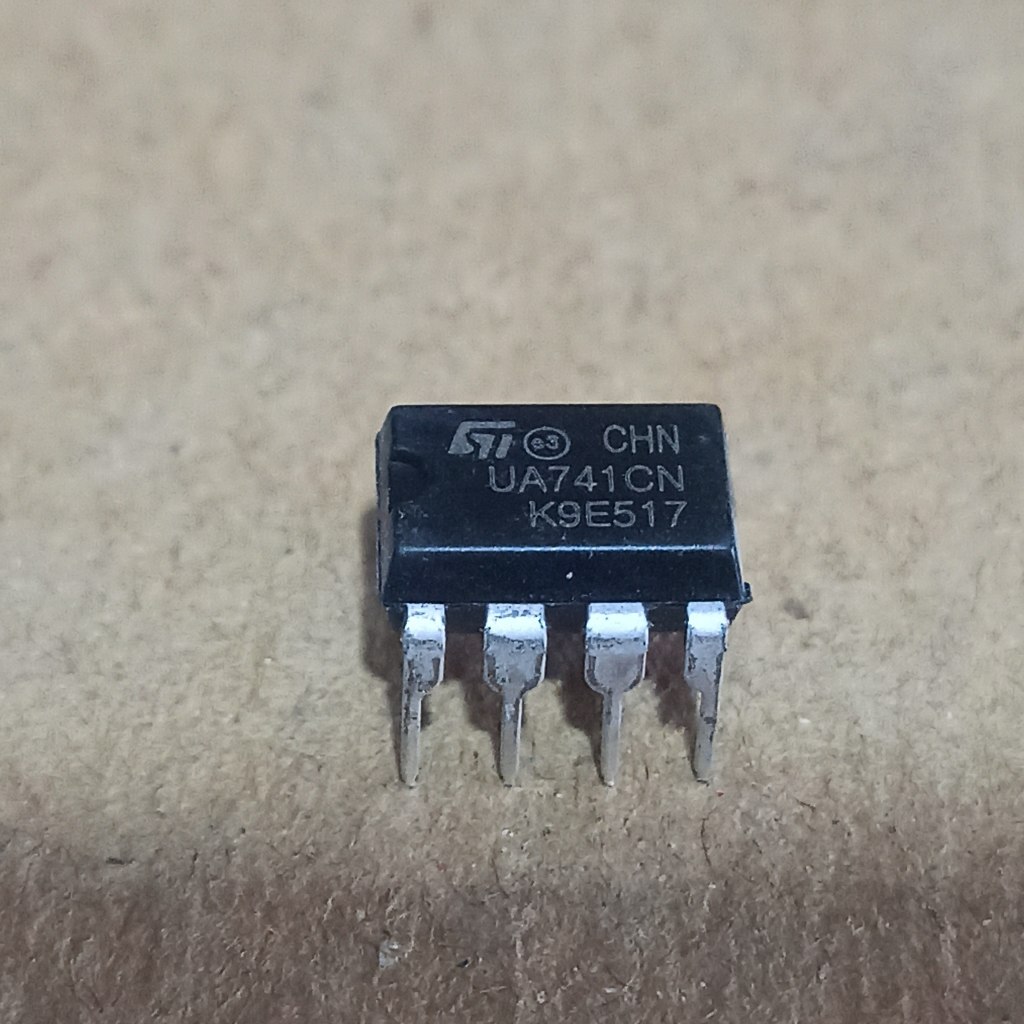 Jual IC UA741 ORIGINAL ST | Shopee Indonesia