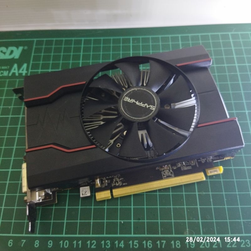 Jual VGA Sapphire RX550 2Gb DDR5 128Bit | Shopee Indonesia
