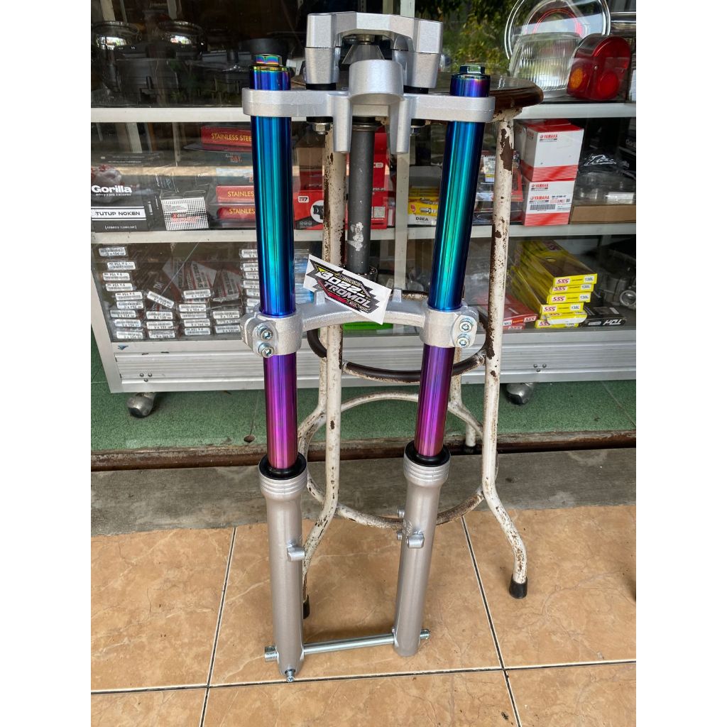 Jual SHOCK NINJA IMPORT AS GOLD BLUE RAINBOW segitiga naruto raiser cbr ...