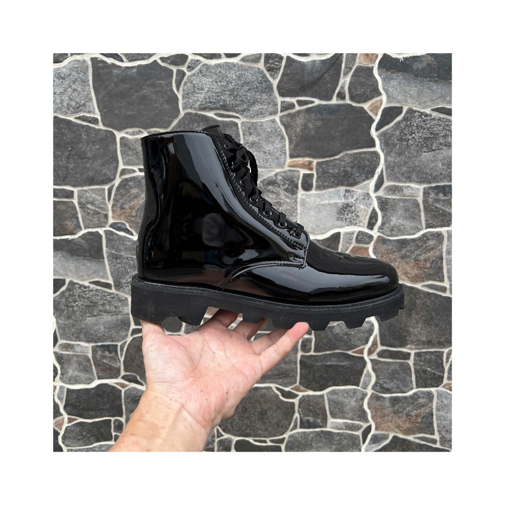 Jual Sepatu PDH Trav 02 - Mid Cut 3/4 (SOL / TELAPAK RADIAL) | Shopee ...