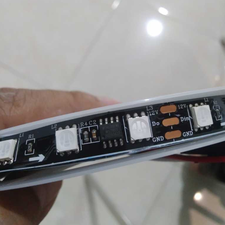 Jual Led Strip 12 volt WS2811 60 led permeter 300 led per 5 meter PCB Hitam/Putih | Shopee Indonesia