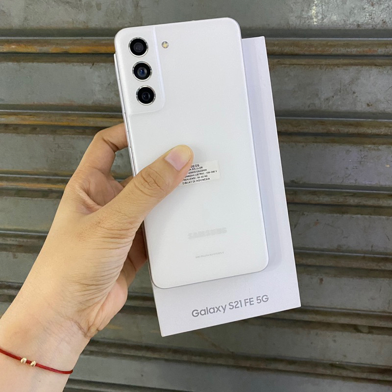 Jual Samsung S21 fe 5g 8/128gb second bekas pakai normal fullset ori ...