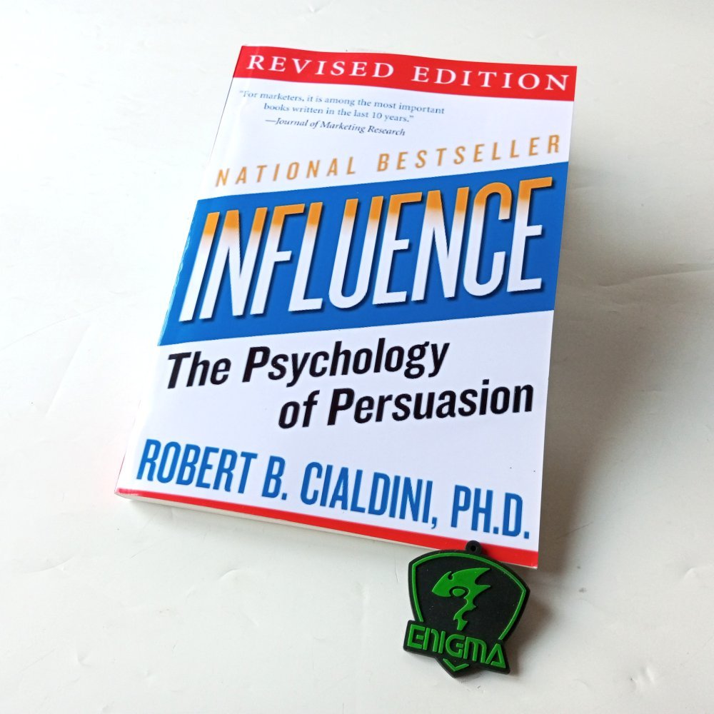 Jual BUKU INFLUENCE THE PSYCHOLOGY OF PERSUASION - DNAZONE | Shopee Indonesia