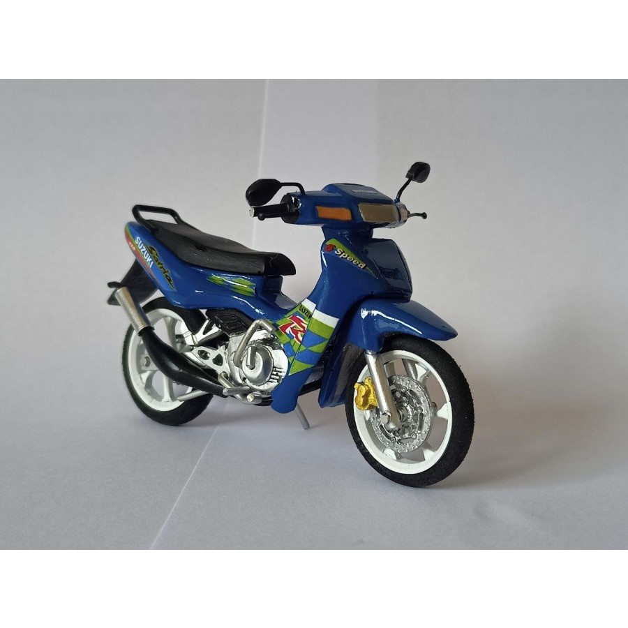 Jual Miniatur Motor Suzuki Satria R mainan koleksi miniMO skala 18 ...