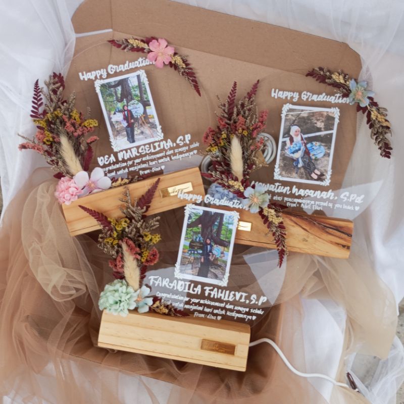 Jual Gift Akrilik | Acrylic Gift Tipe Sekalaa | Gift Box Akrilik ...