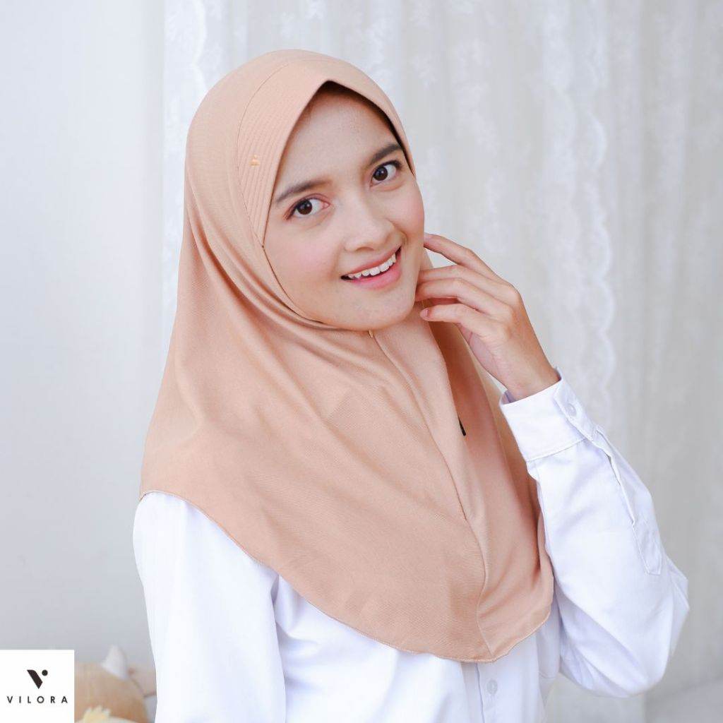 Jual Vilora - Varissa Hijab Instan Zipper (Kerudung Sekolah) | Shopee Indonesia