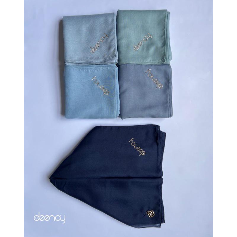 Jual LIZA MATTE GOLD NEW LOGO BY DEENAY | Shopee Indonesia