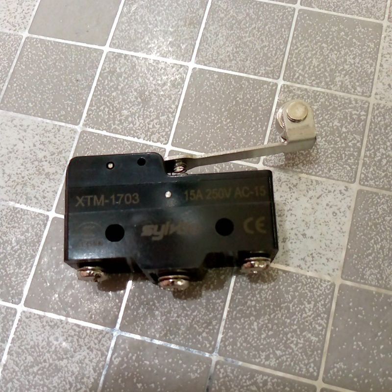 Jual Micro Switch LXW5-11G1 / Z15GW2B /XTM-1703 | Shopee Indonesia