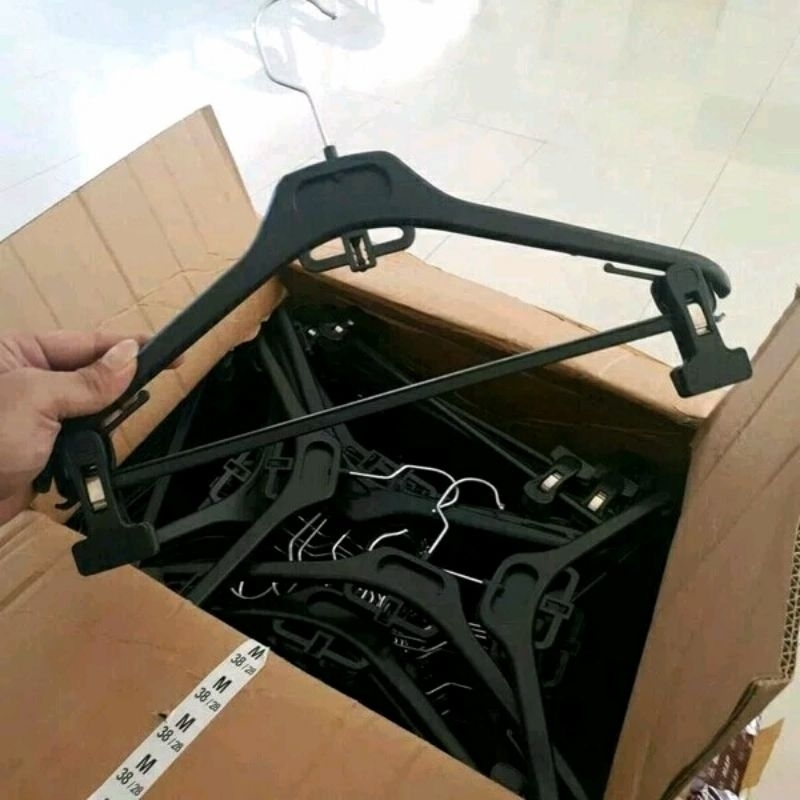 Jual hanger jepit gantungan baju jepit | Shopee Indonesia Jual hanger jepit gantungan baju jepit | Shopee Indonesia