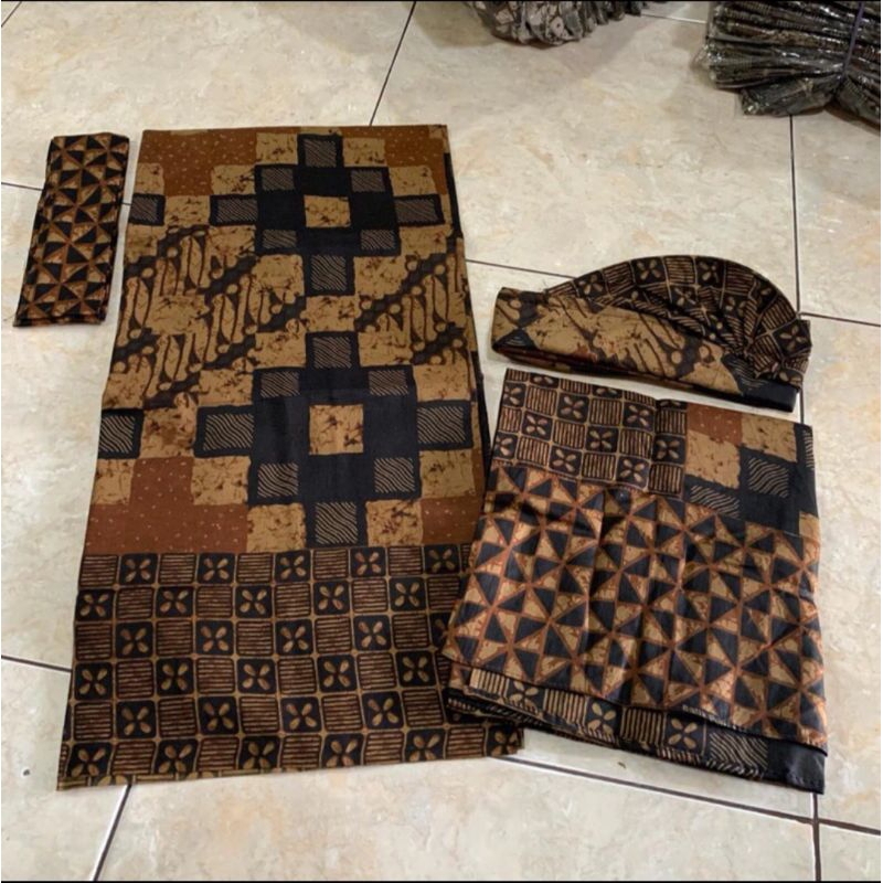 Jual Batik couple / set batik couple adat bali / kamen batik / saput ...