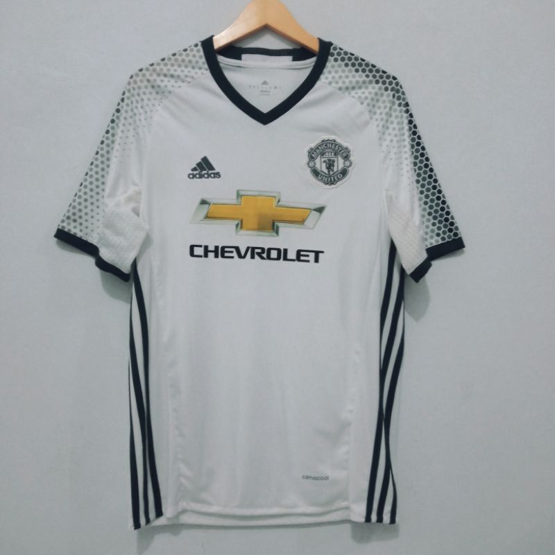 Jual Jersey MU putih bersih 2nd like new | Shopee Indonesia