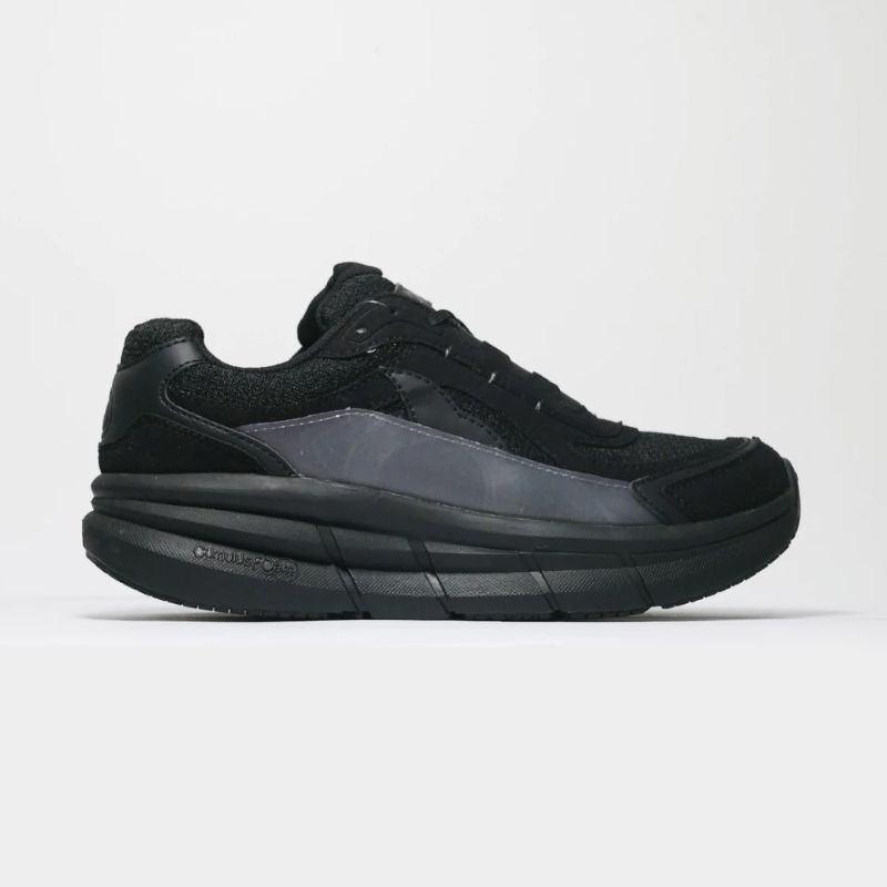 Jual SEPATU SNEAKERS ORTUSEIGHT 100% ORIGINAL OCTAGON (ALL BLACK ...