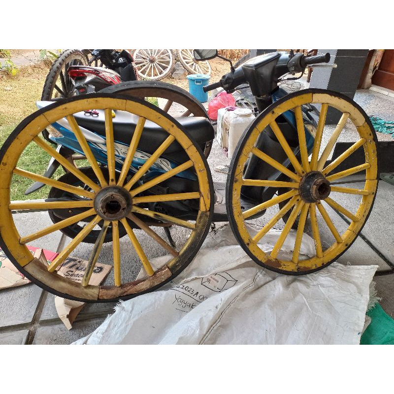 Jual Roda Dokar antiQ, Roda Kayu Buatan Baru, Roda Kuno Lawasan jati ...