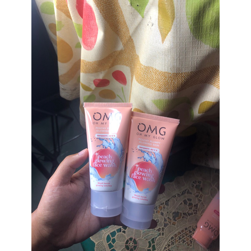 Jual OMG Peachy Plumpy Glowing Skin (face wash) | Shopee Indonesia